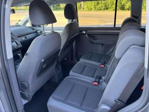 Pelēks Volkswagen Touran 2011 Druskininkai, ar dzinēja tilpumu 1.60 L un nobraukumu 295 tūkst. km par 5500 €, foto 12 vietnē AUTOMOTO.COM.LV