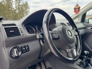 Grey Volkswagen Touran 2011 in Panevezys, with an engine capacity of 1.20 L and mileage of 305 thousand km for 2750 €, photo 11 on AUTOMOTO.COM.LV