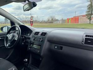 Grey Volkswagen Touran 2011 in Panevezys, with an engine capacity of 1.20 L and mileage of 305 thousand km for 2750 €, photo 13 on AUTOMOTO.COM.LV