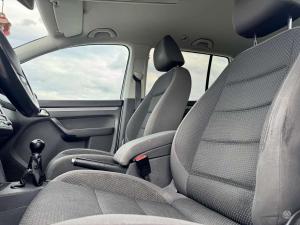 Grey Volkswagen Touran 2011 in Panevezys, with an engine capacity of 1.20 L and mileage of 305 thousand km for 2750 €, photo 14 on AUTOMOTO.COM.LV