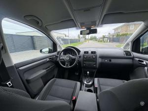 Pelēks Volkswagen Touran 2011 Kauņa, ar dzinēja tilpumu 1.60 L un nobraukumu 299 tūkst. km par 4850 €, foto 11 vietnē AUTOMOTO.COM.LV