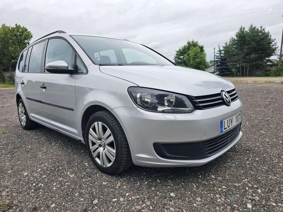 Pelēks Volkswagen Touran 2011 Kauņa, ar dzinēja tilpumu 1.60 L un nobraukumu 308 tūkst. km par 4300 €, foto 13 vietnē AUTOMOTO.COM.LV