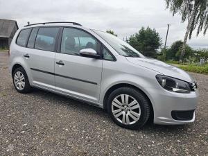 Pelēks Volkswagen Touran 2011 Kauņa, ar dzinēja tilpumu 1.60 L un nobraukumu 308 tūkst. km par 4300 €, foto 15 vietnē AUTOMOTO.COM.LV