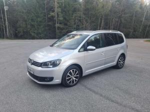 Pelēks Volkswagen Touran 2011 Kauņa, ar dzinēja tilpumu 1.60 L un nobraukumu 369 tūkst. km par 5200 €, foto 3 vietnē AUTOMOTO.COM.LV