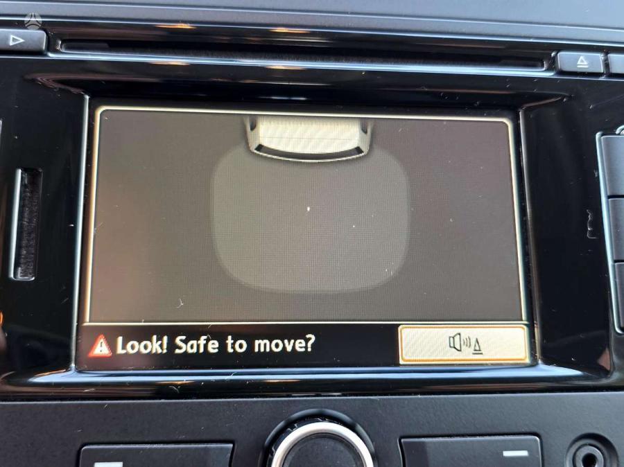 Grey Volkswagen Touran 2011 in Taurage, with an engine capacity of 1.60 L and mileage of 245 thousand km for 4800 €, photo 24 on AUTOMOTO.COM.LV
