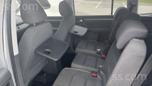 Pelēks Volkswagen Touran 2011 Alūksne, ar dzinēja tilpumu 1.60 L un nobraukumu 0 tūkst. km par 4250 €, foto 25 vietnē AUTOMOTO.COM.LV