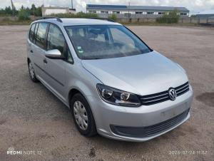 Pelēks Volkswagen Touran 2011 Kelmė, ar dzinēja tilpumu 1.39 L un nobraukumu 160 tūkst. km par 3650 €, foto 3 vietnē AUTOMOTO.COM.LV
