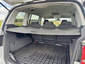 Grey Volkswagen Touran 2011 in Panevezys, with an engine capacity of 1.20 L and mileage of 305 thousand km for 2499 €, photo 17 on AUTOMOTO.COM.LV
