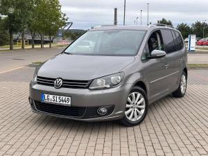 Pelēks Volkswagen Touran 2011 Jonava, ar dzinēja tilpumu 1.97 L un nobraukumu 299 tūkst. km par 5999 €, foto 6 vietnē AUTOMOTO.COM.LV