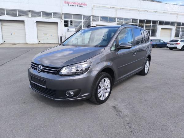 Pelēks Volkswagen Touran 2011 Marijampole, ar dzinēja tilpumu 2.00 L un nobraukumu 107 tūkst. km par 7650 €, foto 3 vietnē AUTOMOTO.COM.LV