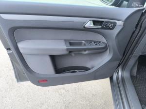 Grey Volkswagen Touran 2011 in Marijampole, with an engine capacity of 2.00 L and mileage of 107 thousand km for 7650 €, photo 10 on AUTOMOTO.COM.LV