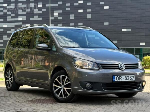 Pelēks Volkswagen Touran 2011 Jelgava, ar dzinēja tilpumu 1.60 L un nobraukumu 0 tūkst. km par 6790 €, foto 1 vietnē AUTOMOTO.COM.LV
