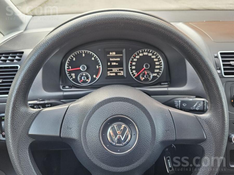 Grey Volkswagen Touran 2011 in Jekabpils, with an engine capacity of 1.60 L and mileage of 280 thousand km for 6490 €, photo 27 on AUTOMOTO.COM.LV