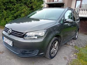Pelēks Volkswagen Touran 2011 Šauļi, ar dzinēja tilpumu 2.00 L un nobraukumu 332 tūkst. km par 5400 €, foto  vietnē AUTOMOTO.COM.LV