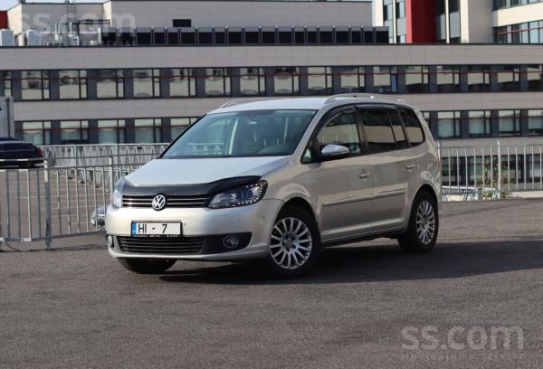 Фольксваген Туран 2011 в Рига на AUTOMOTO.COM.LV Серый Фольксваген Туран 2011 в Рига, объемом двигателя 2.00 л и пробегом 408 тыс. км за 3980 €, фото 4 на AUTOMOTO.COM.LV