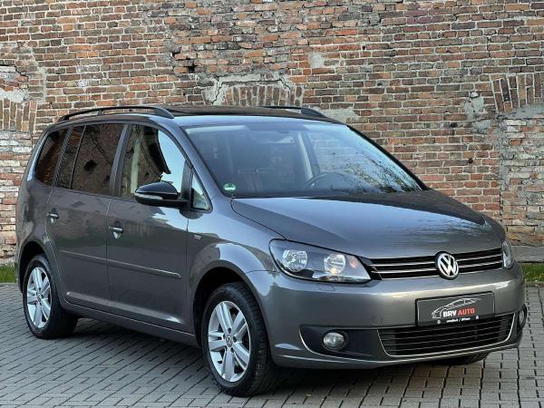 Pelēks Volkswagen Touran 2012 Kėdainiai, ar dzinēja tilpumu 1.39 L un nobraukumu 219 tūkst. km par 5950 €, foto 5 vietnē AUTOMOTO.COM.LV