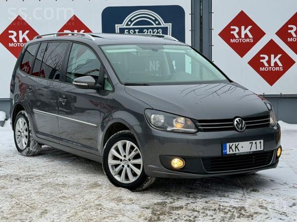 Grey Volkswagen Touran 2012 in Jelgava, with an engine capacity of 1.60 L and mileage of 318 thousand km for 5990 €, photo 2 on AUTOMOTO.COM.LV