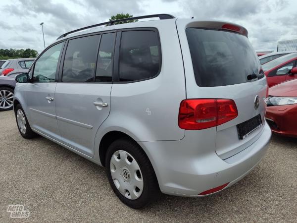 Grey Volkswagen Touran 2012 in Marijampole, with an engine capacity of 1.40 L and mileage of 195 thousand km for 4950 €, photo 3 on AUTOMOTO.COM.LV