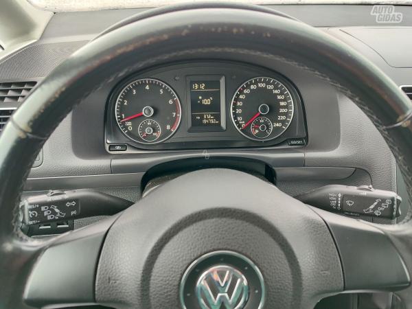 Grey Volkswagen Touran 2012 in Marijampole, with an engine capacity of 1.40 L and mileage of 195 thousand km for 4950 €, photo 8 on AUTOMOTO.COM.LV
