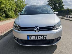 Pelēks Volkswagen Touran 2012 Telšiai, ar dzinēja tilpumu 1.60 L un nobraukumu 206 tūkst. km par 5350 €, foto 3 vietnē AUTOMOTO.COM.LV