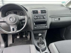 Pelēks Volkswagen Touran 2012 Telšiai, ar dzinēja tilpumu 1.60 L un nobraukumu 206 tūkst. km par 5350 €, foto 12 vietnē AUTOMOTO.COM.LV
