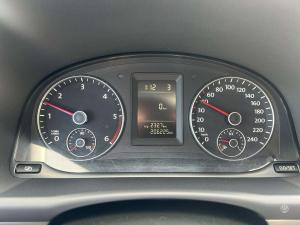 Pelēks Volkswagen Touran 2012 Telšiai, ar dzinēja tilpumu 1.60 L un nobraukumu 206 tūkst. km par 5350 €, foto 16 vietnē AUTOMOTO.COM.LV