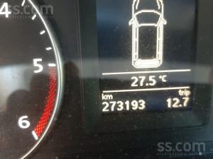 Pelēks Volkswagen Touran 2012 Daugavpils, ar dzinēja tilpumu 2.00 L un nobraukumu 0 tūkst. km par 4700 €, foto 14 vietnē AUTOMOTO.COM.LV