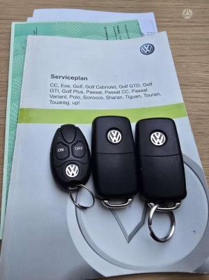 Pelēks Volkswagen Touran 2012 Kauņa, ar dzinēja tilpumu 1.97 L un nobraukumu 111 tūkst. km par 12900 €, foto 17 vietnē AUTOMOTO.COM.LV