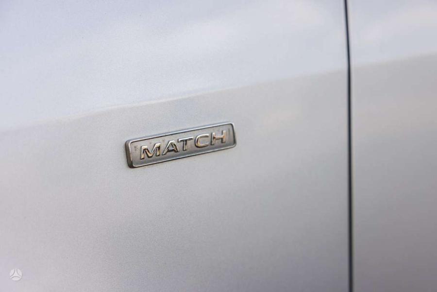 Pelēks Volkswagen Touran 2012 Kauņa, ar dzinēja tilpumu 1.97 L un nobraukumu 245 tūkst. km par 5799 €, foto 28 vietnē AUTOMOTO.COM.LV