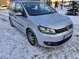 Grey Volkswagen Touran 2013 in Kaunas, with an engine capacity of 1.60 L and mileage of 237 thousand km for 6090 €, photo  on AUTOMOTO.COM.LV