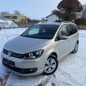 Pelēks Volkswagen Touran 2013 Marijampole, ar dzinēja tilpumu 1.39 L un nobraukumu 167 tūkst. km par 7500 €, foto  vietnē AUTOMOTO.COM.LV