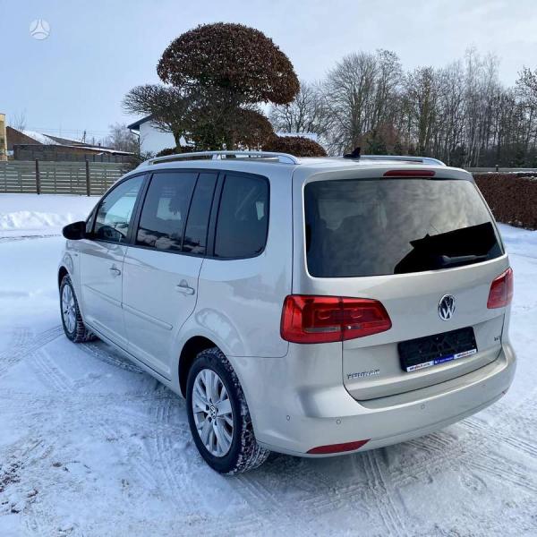 Pelēks Volkswagen Touran 2013 Marijampole, ar dzinēja tilpumu 1.39 L un nobraukumu 167 tūkst. km par 7450 €, foto 2 vietnē AUTOMOTO.COM.LV