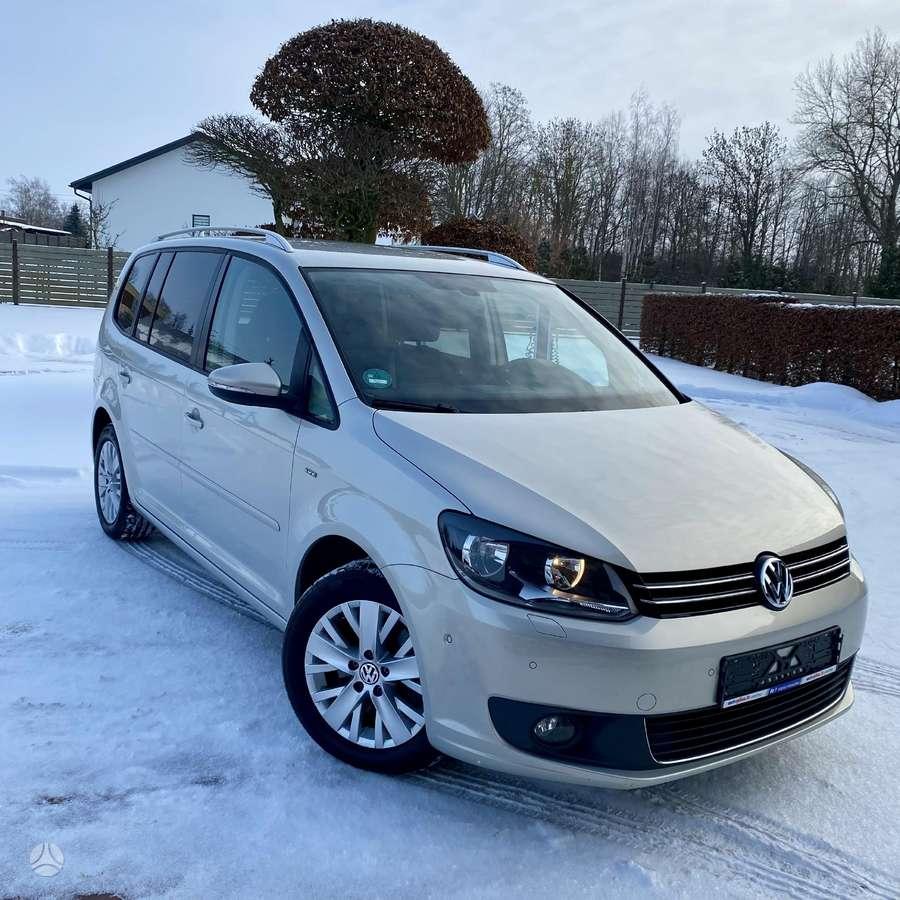 Pelēks Volkswagen Touran 2013 Marijampole, ar dzinēja tilpumu 1.39 L un nobraukumu 167 tūkst. km par 7450 €, foto 3 vietnē AUTOMOTO.COM.LV