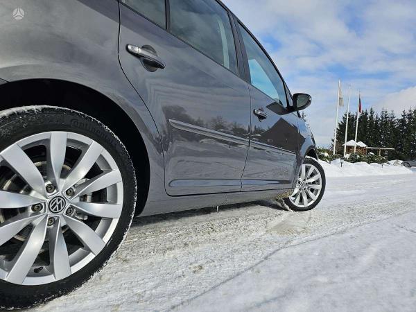 Grey Volkswagen Touran 2013 in Kaunas, with an engine capacity of 1.60 L and mileage of 150 thousand km for 6550 €, photo 9 on AUTOMOTO.COM.LV