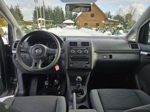 Pelēks Volkswagen Touran 2013 Kauņa, ar dzinēja tilpumu 1.60 L un nobraukumu 150 tūkst. km par 6550 €, foto 12 vietnē AUTOMOTO.COM.LV