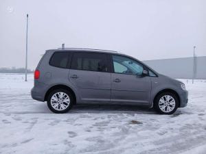 Grey Volkswagen Touran 2013 in Marijampole, with an engine capacity of 1.39 L and mileage of 156 thousand km for 4350 €, photo 3 on AUTOMOTO.COM.LV