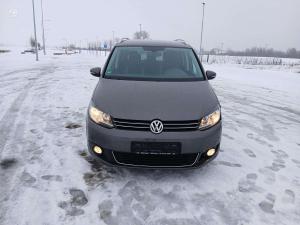 Grey Volkswagen Touran 2013 in Marijampole, with an engine capacity of 1.39 L and mileage of 156 thousand km for 4350 €, photo 17 on AUTOMOTO.COM.LV