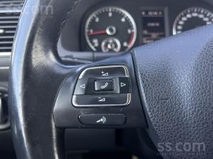 Pelēks Volkswagen Touran 2013 Limbaži, ar dzinēja tilpumu 2.00 L un nobraukumu 263 tūkst. km par 7950 €, foto 22 vietnē AUTOMOTO.COM.LV