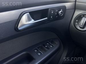 Pelēks Volkswagen Touran 2013 Limbaži, ar dzinēja tilpumu 2.00 L un nobraukumu 263 tūkst. km par 7950 €, foto 24 vietnē AUTOMOTO.COM.LV