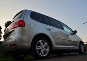 Pelēks Volkswagen Touran 2013 Kauņa, ar dzinēja tilpumu 2.00 L un nobraukumu 230 tūkst. km par 6650 €, foto 10 vietnē AUTOMOTO.COM.LV