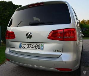 Pelēks Volkswagen Touran 2013 Kauņa, ar dzinēja tilpumu 2.00 L un nobraukumu 230 tūkst. km par 6650 €, foto 22 vietnē AUTOMOTO.COM.LV