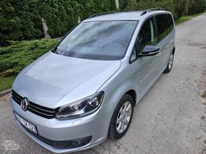 Pelēks Volkswagen Touran 2013 Mažeikiai, ar dzinēja tilpumu 2.00 L un nobraukumu 242 tūkst. km par 5950 €, foto 3 vietnē AUTOMOTO.COM.LV