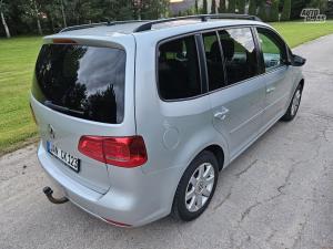 Pelēks Volkswagen Touran 2013 Mažeikiai, ar dzinēja tilpumu 2.00 L un nobraukumu 242 tūkst. km par 5950 €, foto 11 vietnē AUTOMOTO.COM.LV