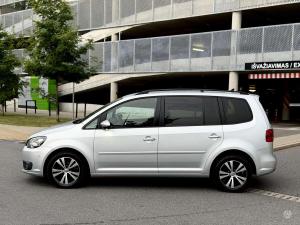 Pelēks Volkswagen Touran 2013 Viļņa, ar dzinēja tilpumu 0.00 L un nobraukumu 298 tūkst. km par 5500 €, foto 5 vietnē AUTOMOTO.COM.LV