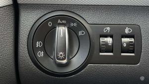 Grey Volkswagen Touran 2013 in Marijampole, with an engine capacity of 1.60 L and mileage of 137 thousand km for 8190 €, photo 27 on AUTOMOTO.COM.LV