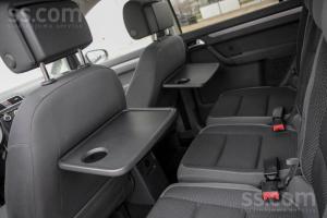 Grey Volkswagen Touran 2014 in Tukums, with an engine capacity of 1.60 L and mileage of 261 thousand km for 6400 €, photo 11 on AUTOMOTO.COM.LV