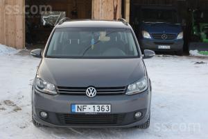 Pelēks Volkswagen Touran 2014 Bauska, ar dzinēja tilpumu 1.60 L un nobraukumu 274 tūkst. km par 5800 €, foto  vietnē AUTOMOTO.COM.LV