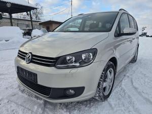 Grey Volkswagen Touran 2014 in Telschi, with an engine capacity of 1.60 L and mileage of 269 thousand km for 6500 €, photo  on AUTOMOTO.COM.LV