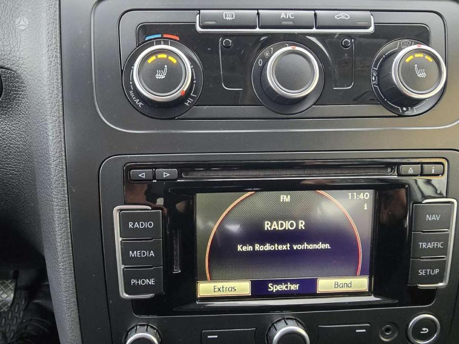 Серый Фольксваген Туран 2014 в Тельшяй, объемом двигателя 1.60 л и пробегом 269 тыс. км за 6500 €, фото 20 на AUTOMOTO.COM.LV