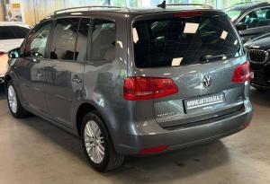 Pelēks Volkswagen Touran 2014 Klaipėda, ar dzinēja tilpumu 1.60 L un nobraukumu 234 tūkst. km par 7750 €, foto 27 vietnē AUTOMOTO.COM.LV